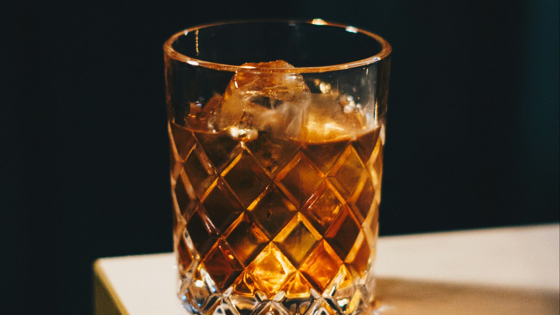 OK Boissons et image: comment choisir un verre qui reflète votre ...