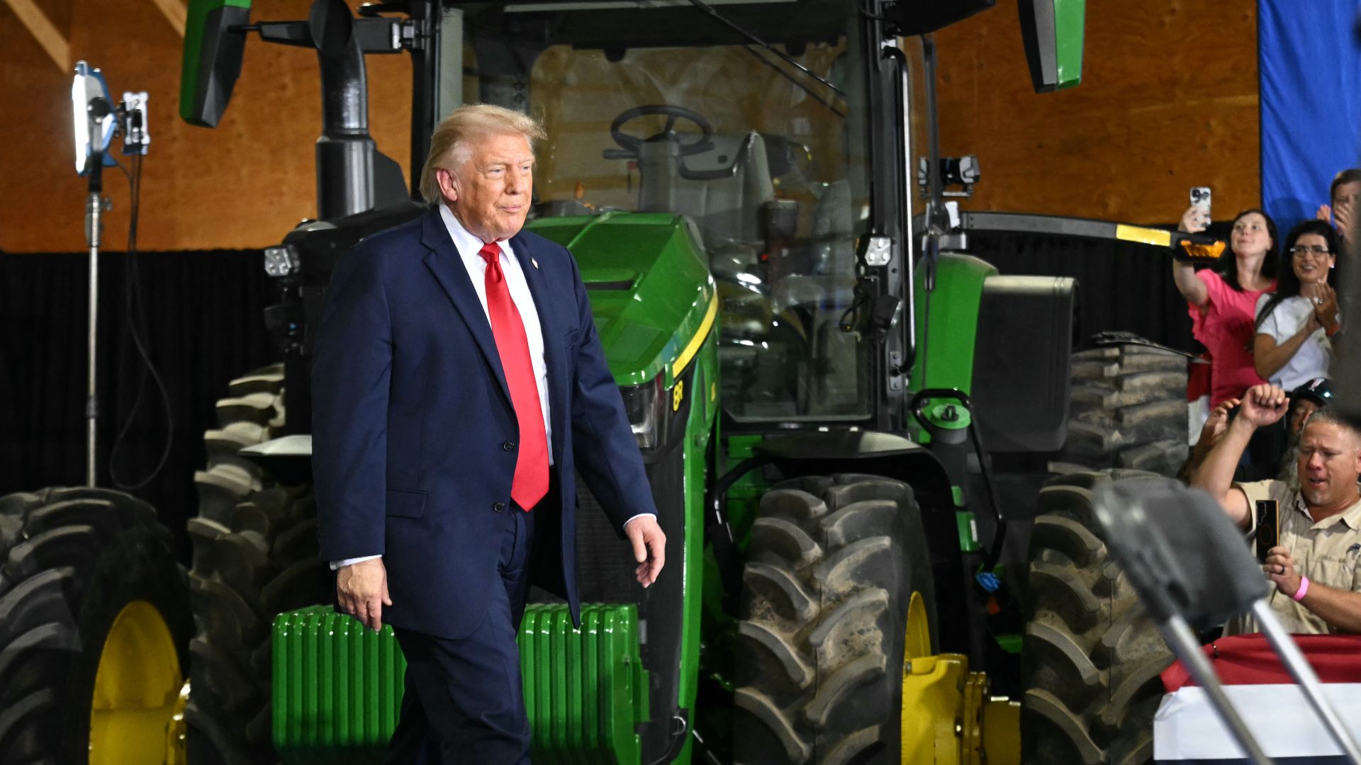 Trump Storms Out of Interview After Fraud Claims - Beinteractivegroup